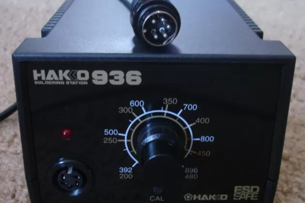 Máy hàn HAKKO 936